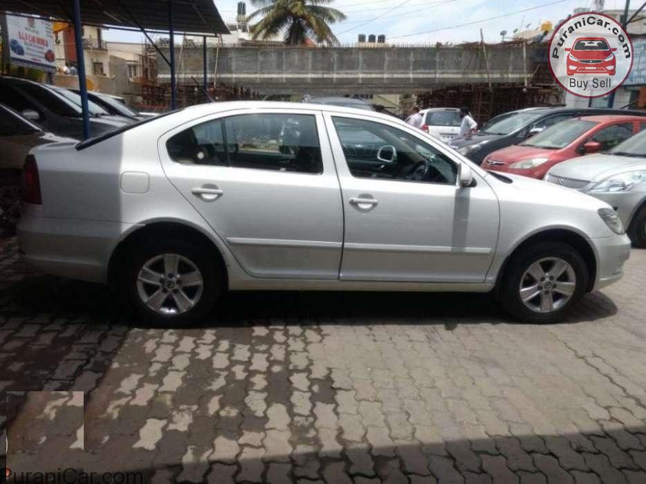 Used 2013 Skoda Laura car in Bangalore for Rs. 950000