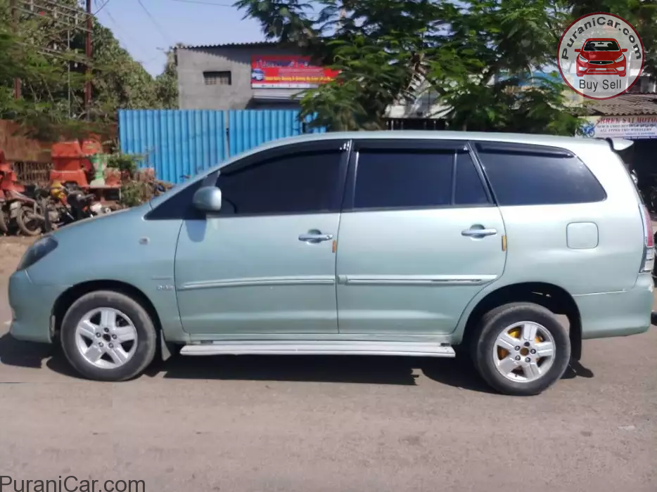 Used 2006 Toyota Innova car in Mumbai for Rs. 325000